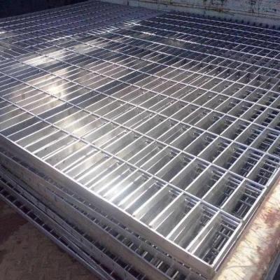 China Customizable Sizes Anti-Corrosive Serrated Style Stainless Steel Grating and Steel Bar Grating for sale