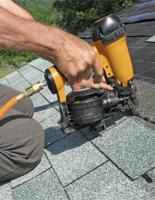 China Traditional Asphalt Shingles Long Lasting For Waterproof Projects for sale