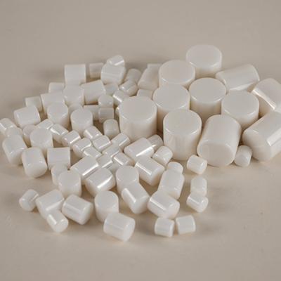 China High Purity Zirconia Ceramic Bead Zirconia Grinding Balls Wear Resistant For Sand Mills for sale