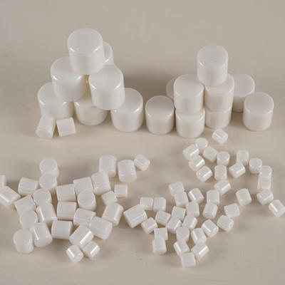 China Round Grinding Zirconia Ceramic Media Beads For Industrial Ball Mill Use for sale