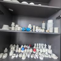 China White Multi-Rib Porcelain Isolation Post High Temperature Resistant Insulator for Inverter Busbar for sale