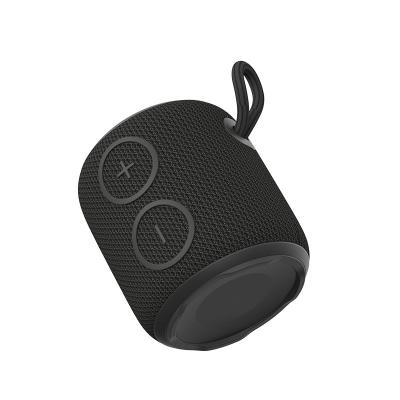 China Black Portable Mini Outdoor Speaker 8cm*8.9cm 5W Output Power waterproof IPX7 for sale