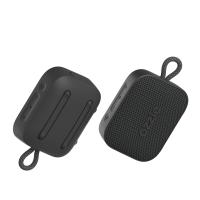 China Europe Hot Selling 5W Output IPX7 Waterproof Bluetooth Speaker with Removable Battery for Outdoor Use for sale