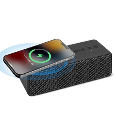 China Bluetooth Wireless Charger Speaker IPX7 Waterproof with 7.4V 2000mAh Battery for sale