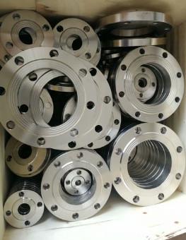 China Carbon Steel Plate Flanges Q235 Q355B C22.8 P250GH NPS 1/2-24 DN15-600 Class 150-2500 for sale