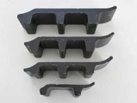 China Hot Rolled Triple Grouser Track Shoes for Excavator 203x11x28b 25MnB for sale