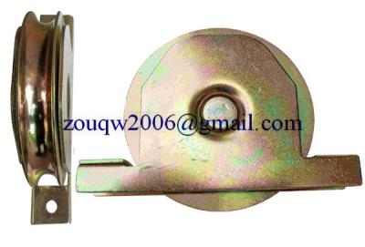 China Sliding gate roller GW609 U Groove，Galvanized, Iron, Single bearing for sale