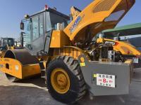 China 2025 XCMG XS223J Single Drum Vibratory Road Roller for sale