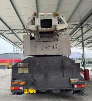 China 2019 ZOOMLION ZAT2000V753 All Terrain Crane 72m Lifting Height for sale