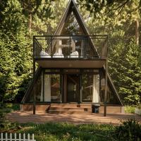 China Custom Triangular Prefab House, Luxury Lightweight Modern Modular Expandable Steel Structure for All-Season Rapid Deployment for sale