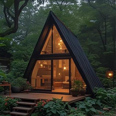 China Luxurious 1-2 Bedroom Steel Container House Movable Prefab Small Triangle Modern Design Hotel Use Comfortable Accommodation for sale