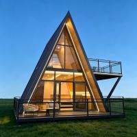 China Well Crafted Triangular Prefabricated House Spacious Living Space Perfect for Family Vacation and Resort Leisure Scenarios for sale