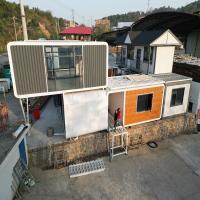 China High-Temperature Cold-Resistant Prefabricated Steel Container Houses for Hotels Apple Warehouses Outdoor  Prefab Steel Villa for sale