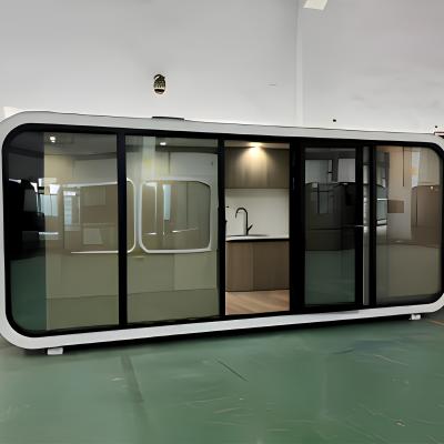 China Luxury Outdoor Ecological Apple Pod, Sturdy Prefabricated Container House for Capsule Hotel Accommodation for sale