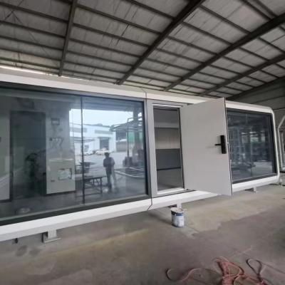 China Modern Fashion Luxurious Portable Prefabricated Steel Structure Mobile Homes Factory Cheap Price Waterproof Space Capsule Design for sale