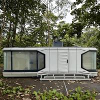 China Eco-Friendly Modern Outdoor Prefab House Economical Container Home Office Steel Structure Mobile Space Capsule Courtyard School for sale