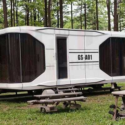 China Modular Prefabricated Urban Villa Portable Container House for Camping Mobile Hotel Garden Space Durable Steel Material for sale