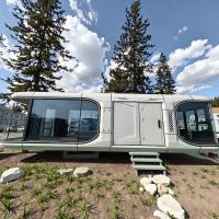China Factory Direct Modern Square Outdoor Travelling Camping Custom Prefab Houses Eco-Friendly Waterproof Durable Safe Easy for sale