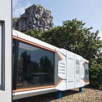 China Contemporary Style Space Capsule Waterproof Container Houses for Villa Apartment Office Shop Steel Frame Sandwich Panel for sale