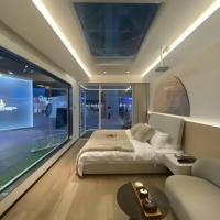 China Durable Space Capsule Hotels and House Container Houses Made of Steel and Sandwich Panel Materials for sale