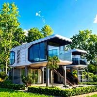 China Modern Mobile Breathable Steel & Sandwich Panel Container House Multi-use Villa for Hotel Farmhouse & Workshop for sale