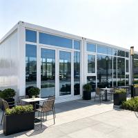 China Commercial Packing Box House With Large Panoramic Windows for Outdoor Cafe Shop and Pop up Retail Showroom Uni for sale