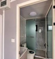 China Steel Modified Shipping Container House Flat Pack Container for Office Living Room Workshop Use Potable House for sale