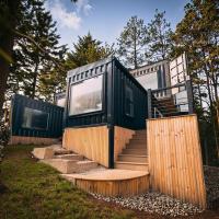 China Eco-Friendly Prefabricated Modular Container House for Living Office Mobile Food Service Breathable Recyclable Green for sale