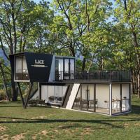 China Steel Modified Shipping Container House Detachable Flat Pack Container for Office Living Room Workshop Use for sale