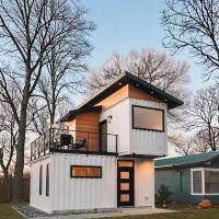 China Modern Standard Container Prefabricated House Breathable Design for Dormitory Apartment Home Office Online Technical Support for sale
