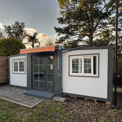 China Fast-Construed Integrated House Steel Frame Container with Toilet Use Product Type for sale