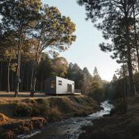 China Integrated Building Prefab House Modern Residential Vacation Villa Office Apartment High Strength Waterproof Lightweight Roofing for sale
