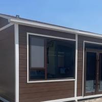 China Luxury Expandable Container House Easily Constructible Prefabricated Design for sale