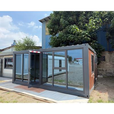 China Yoncheng Modern Design Container House Waterproof Durable Eco-Friendly Temporary Shelter 1 Year Warranty for Disaster Relief for sale