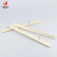 China Wood 6.5mm Stair Runner Gripper Rods Rubber and Plastic Nail Carpet Tack Strip 4ft for sale