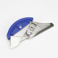 China Adjustable High Carbon Steel Carpet Knife Blades for sale