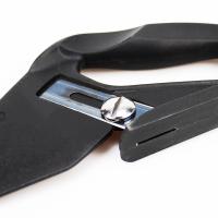 China Flexible Double Blades Carpet Trimming Knife SS304 for sale