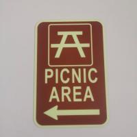 China Green Glow-In-The-Dark Signage Safety Warning For High Standards for sale