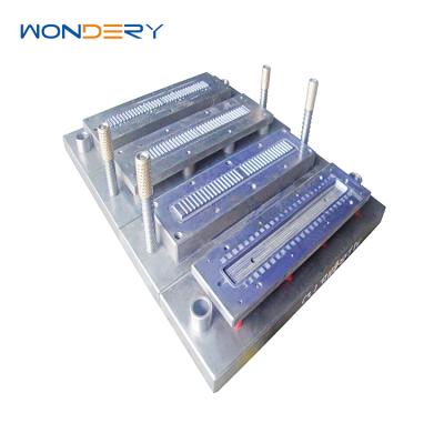 China Universal Aluminum Radiator Header Plate Mold for 18x2mm Flat Tube for sale