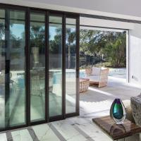 China Security Glass Sliding Door with Stainless Steel or Wooden Frame - 3mm, 4mm, 5mm Toughened Safety Glass for Household Use for sale