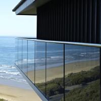 China Curved Frameless Glass Balustrade 8.76mm 10.76mm 13.14mm 17.52mm Laminated Safety Railing for Stairs & Balconies for sale