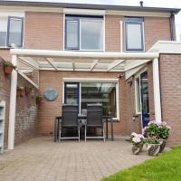 China Laminated Glass Sunroom with Aluminum Frame - 4mm to 12mm Glass Options, Energy Saving Low-E Glass Roof Systems for sale
