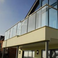 China Outdoor Balcony Glass Railing System - 8mm 10mm 12mm Tempered Safety Glass for Frameless Balustrades for sale