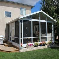 China Outdoor Glass Sunroom with Laminated Tempered Glass Curved Roof and Aluminum Frame - 4mm to 12mm Glass Options for sale