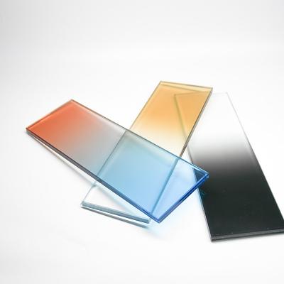 China 3mm-19mm Frosted Gradient Tempered Glass for Windows and Walls - 3300x6000mm Maximum Size with High Light Transmittance for sale