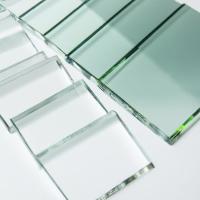 China 2mm-12mm Construction Reflective Float Glass Panel | 1830x2440mm Size | High Light Transmittance for sale