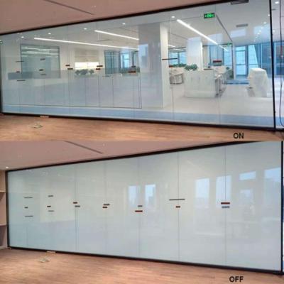 China PDLC Smart Glass WiFi Control 1800x4000mm Conference Room Dimming Glass with 85% Light Transmittance and 80 Million Switch Cycles for sale