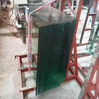 China Fine Polished Edge Fully Toughened Tempered Glass 4mm 1/6 Inch Safety Glass for sale