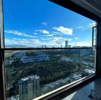 China Top Hung Sensor Residential Window And Door Smart Home Automatic Hung Smart Glass Windows for sale