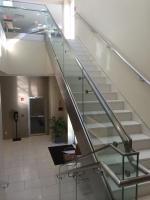 China 10 5+5 MM 553 Clear Tempered Laminated Glass For Staircase Glass With Handrails for sale